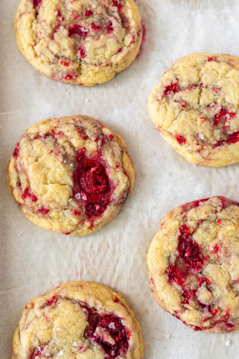 Vanilla Raspberry Cookies - Nombeah