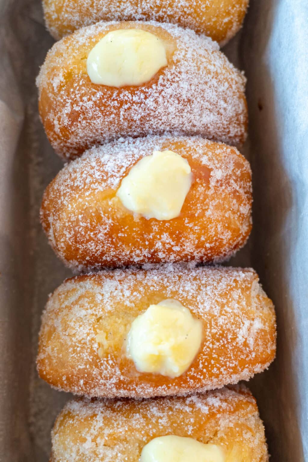 Bomboloni - Italian Donuts - Nombeah