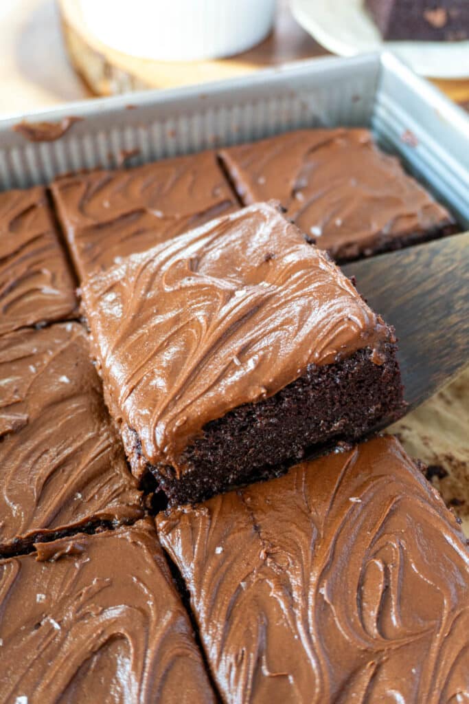 Rich & Moist Chocolate Sheet Cake Recipe - Nombeah